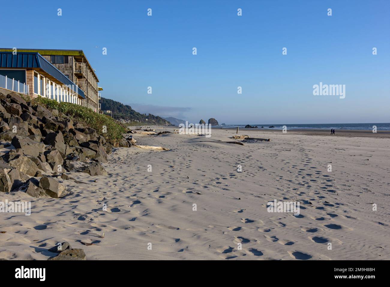 Sandy Cannon beach, Oregon, USA Stock Photo - Alamy