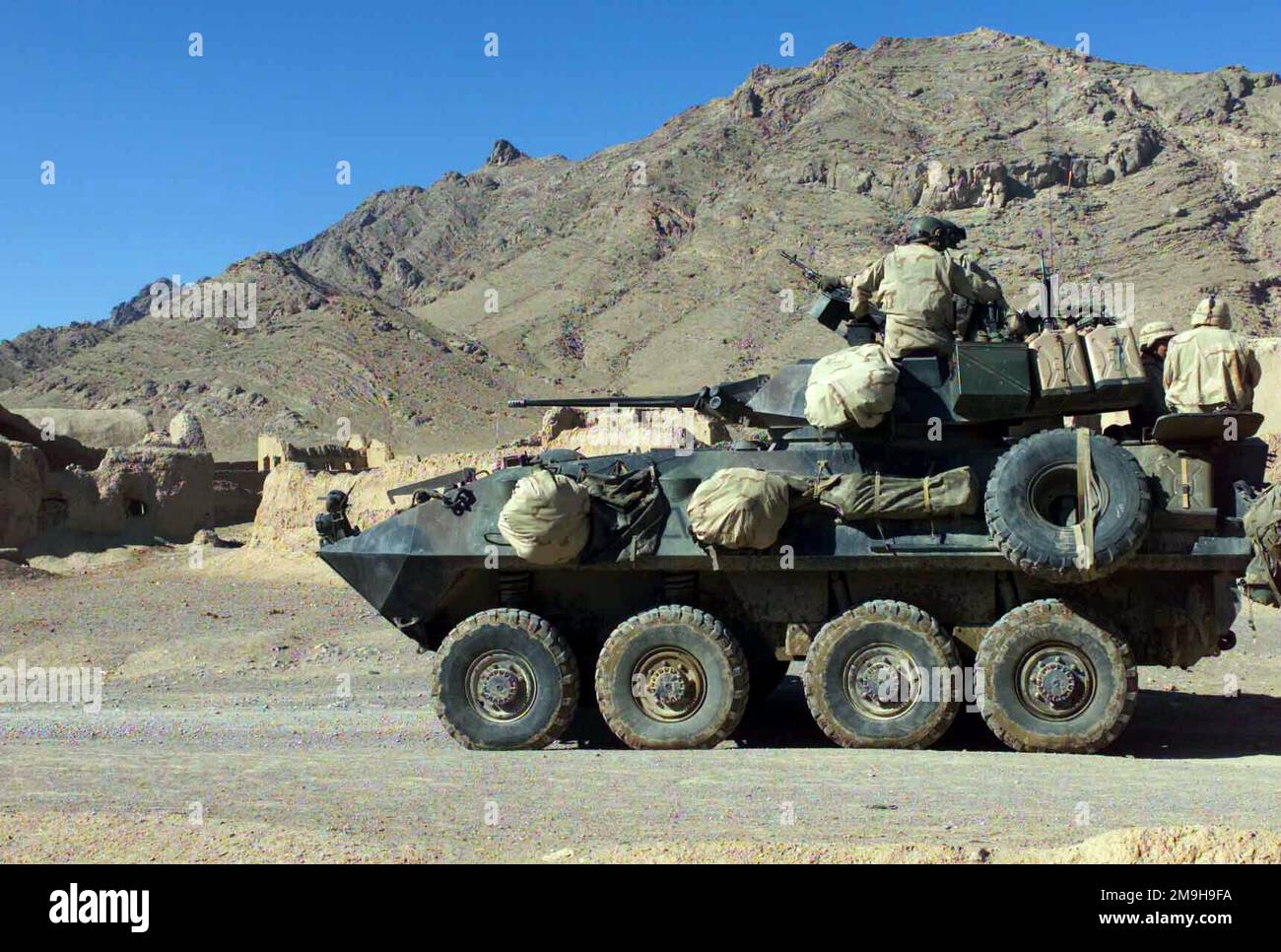 Marines with Alpha Company, Second Light Armored Reconnaissance ...