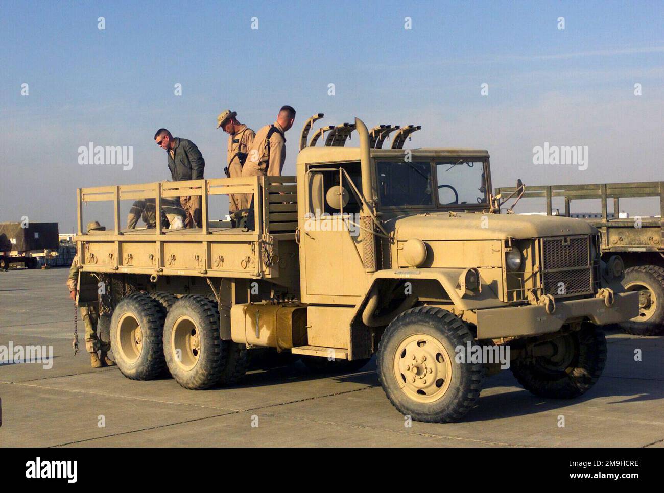 Marines from the Marine Aerial Refueler Transport Squadron-252 (VMGR ...