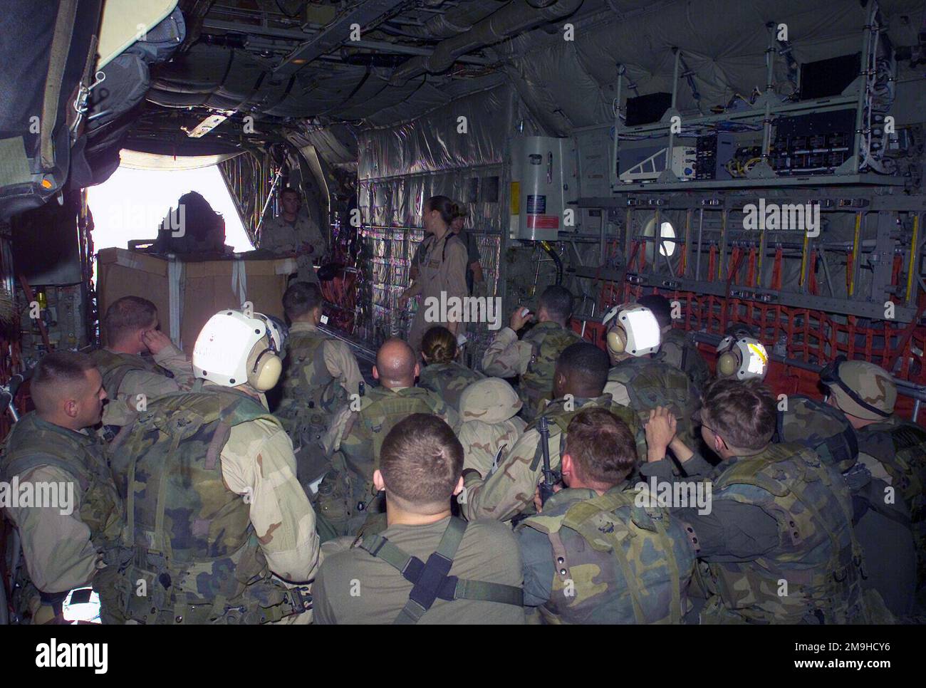 Marines from the 26th Marine Expeditionary Unit (Special Operations ...