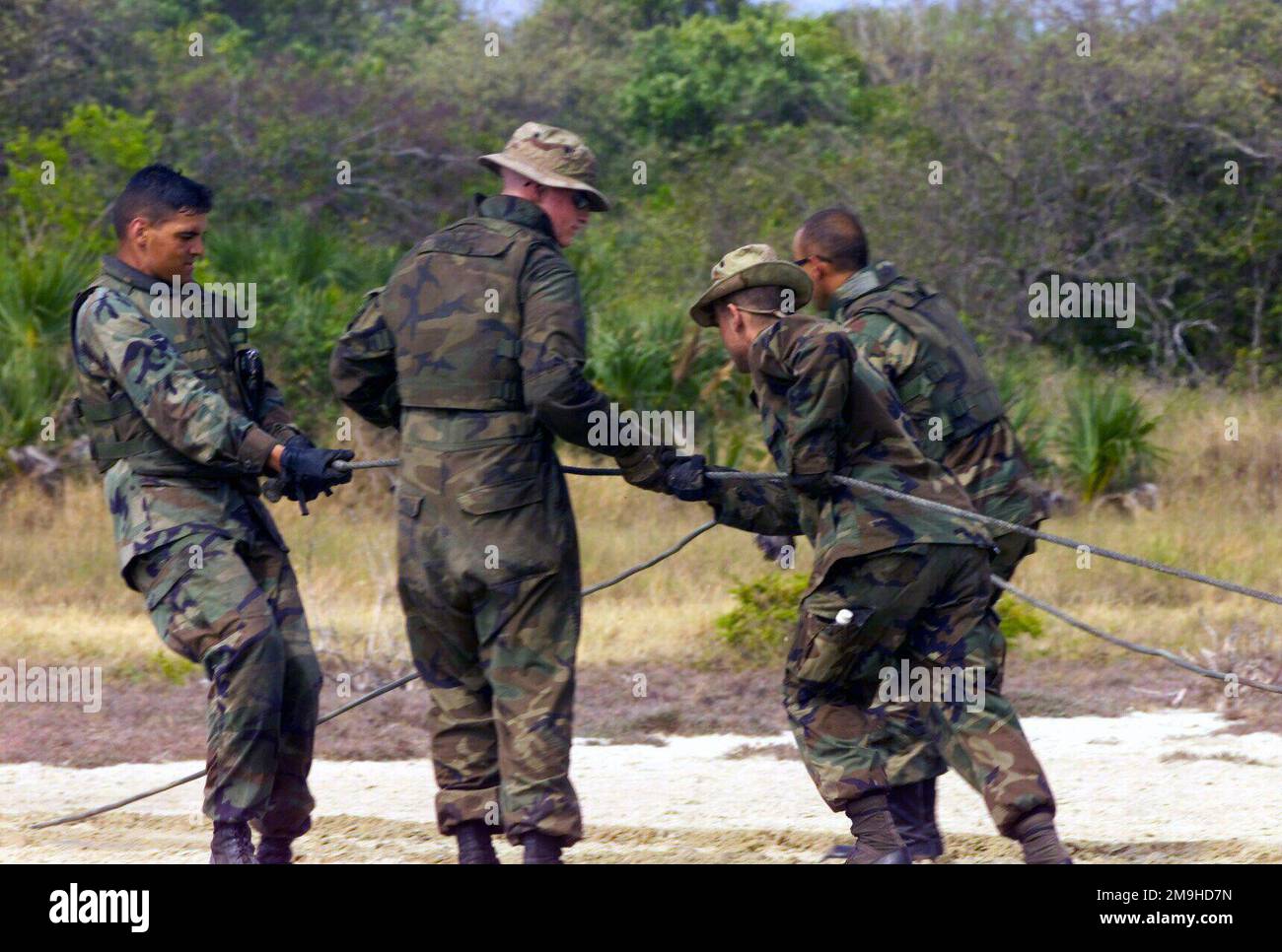 Marines from Charlie Company 1ST Light Armored Reconnaissance (LAR ...