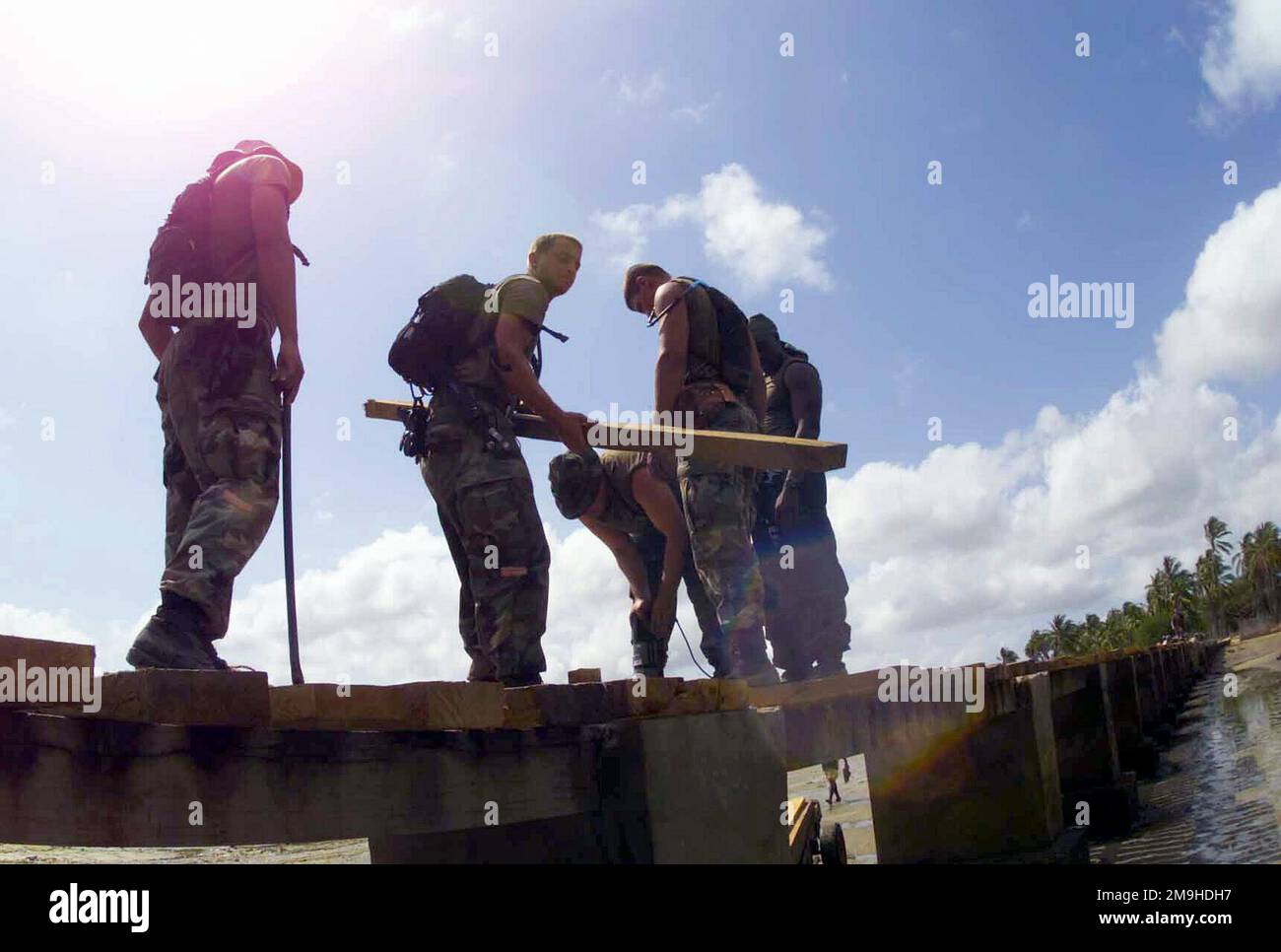 Marine Combat Engineers from the 13th Marine Expeditionary Unit ...