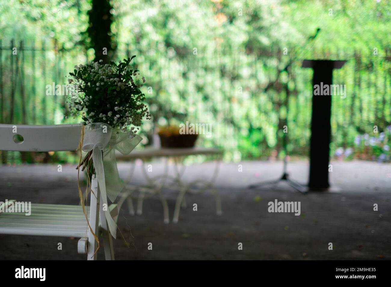Wedding decoration. White stools for bride and groom Stock Photo - Alamy