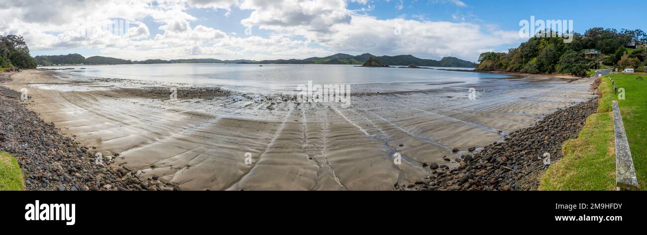 Whangaruru hi-res stock photography and images - Alamy