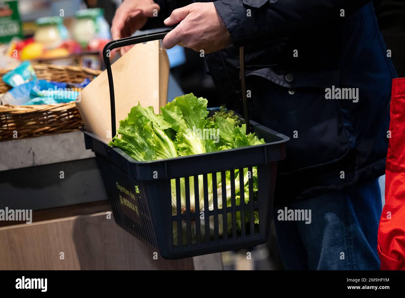 Germany inflation 2023 prices hi-res stock photography and images - Alamy