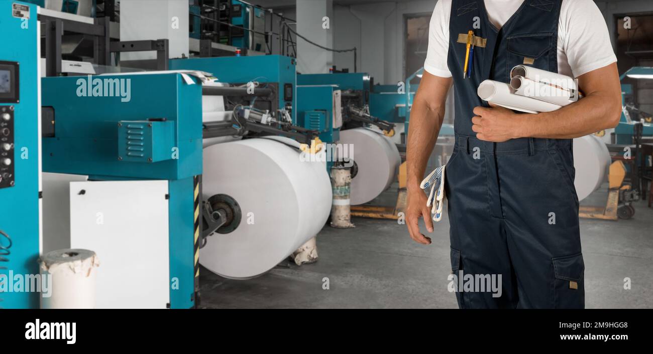 Print worker controlling printing hi-res stock photography and images ...
