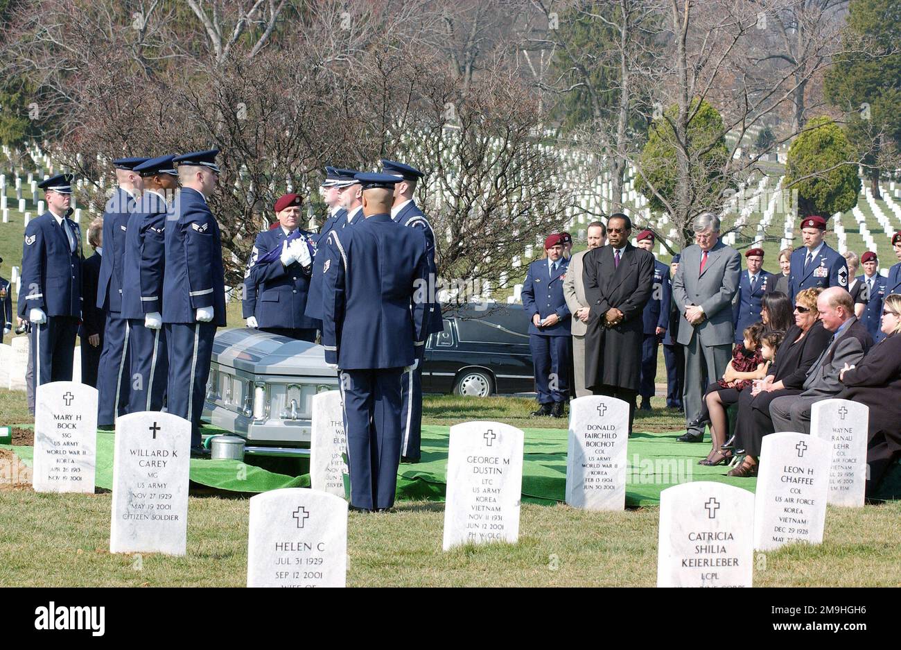 US Air Force (USAF) CHIEF MASTER Sergeant (MSGT) Donald Shelton ...