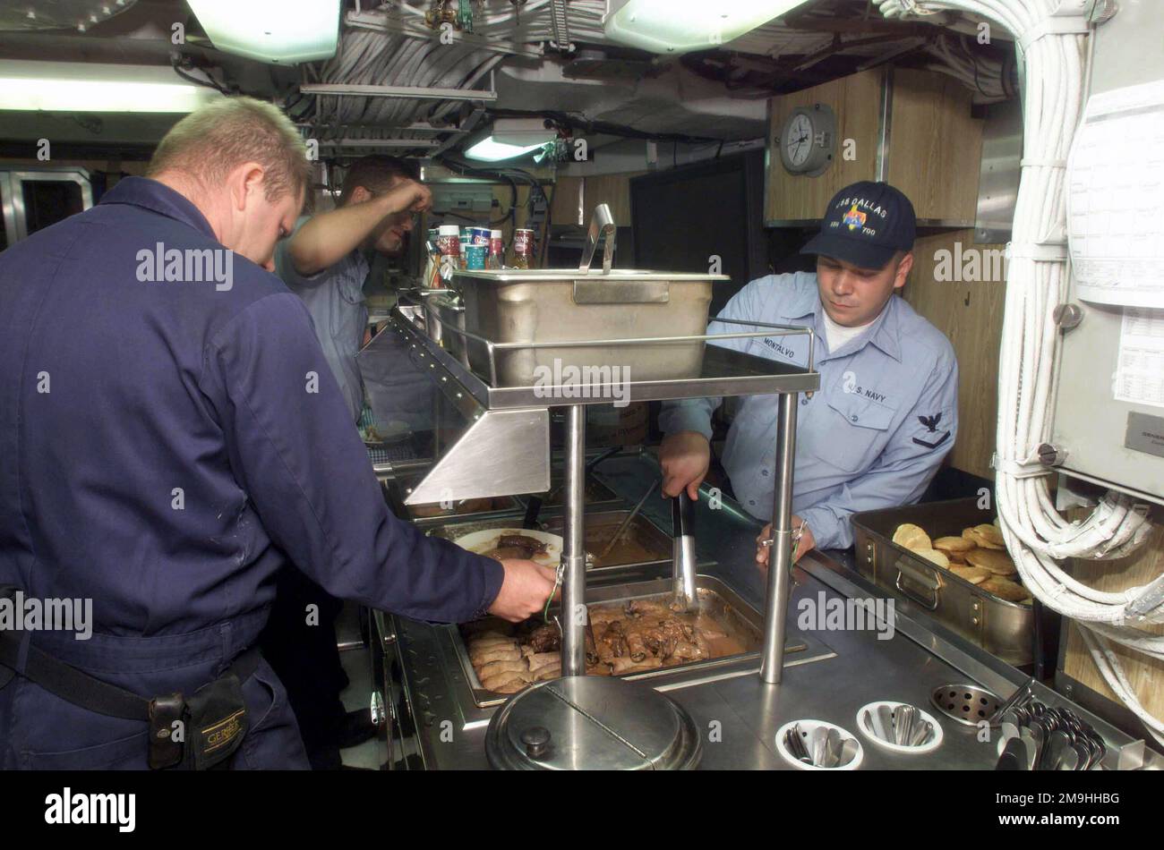 Uss dallas ssn 700 hi-res stock photography and images - Alamy