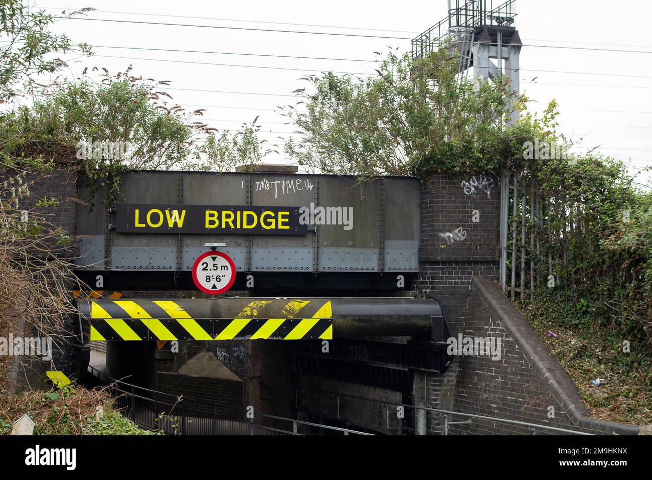 Slough, Berkshire, UK. 4th May, 2022. The railway bridge on Station ...