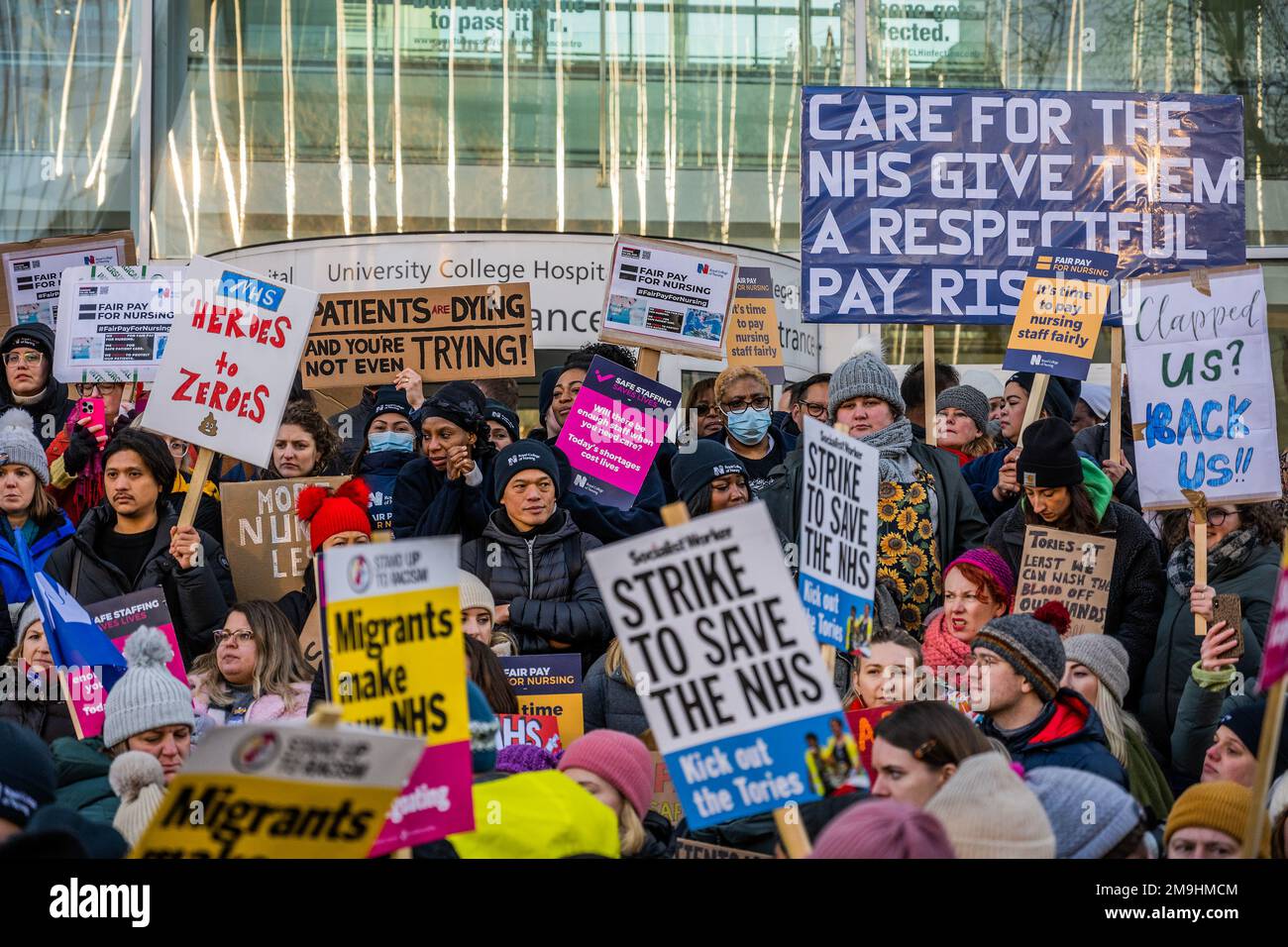 London, UK. 18th Jan, 2023. A picket line of Nurses outside the UCLH ...