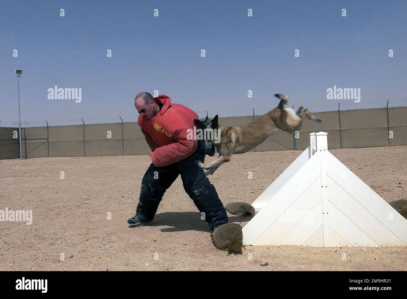 Saudi border patrol hi-res stock photography and images - Alamy
