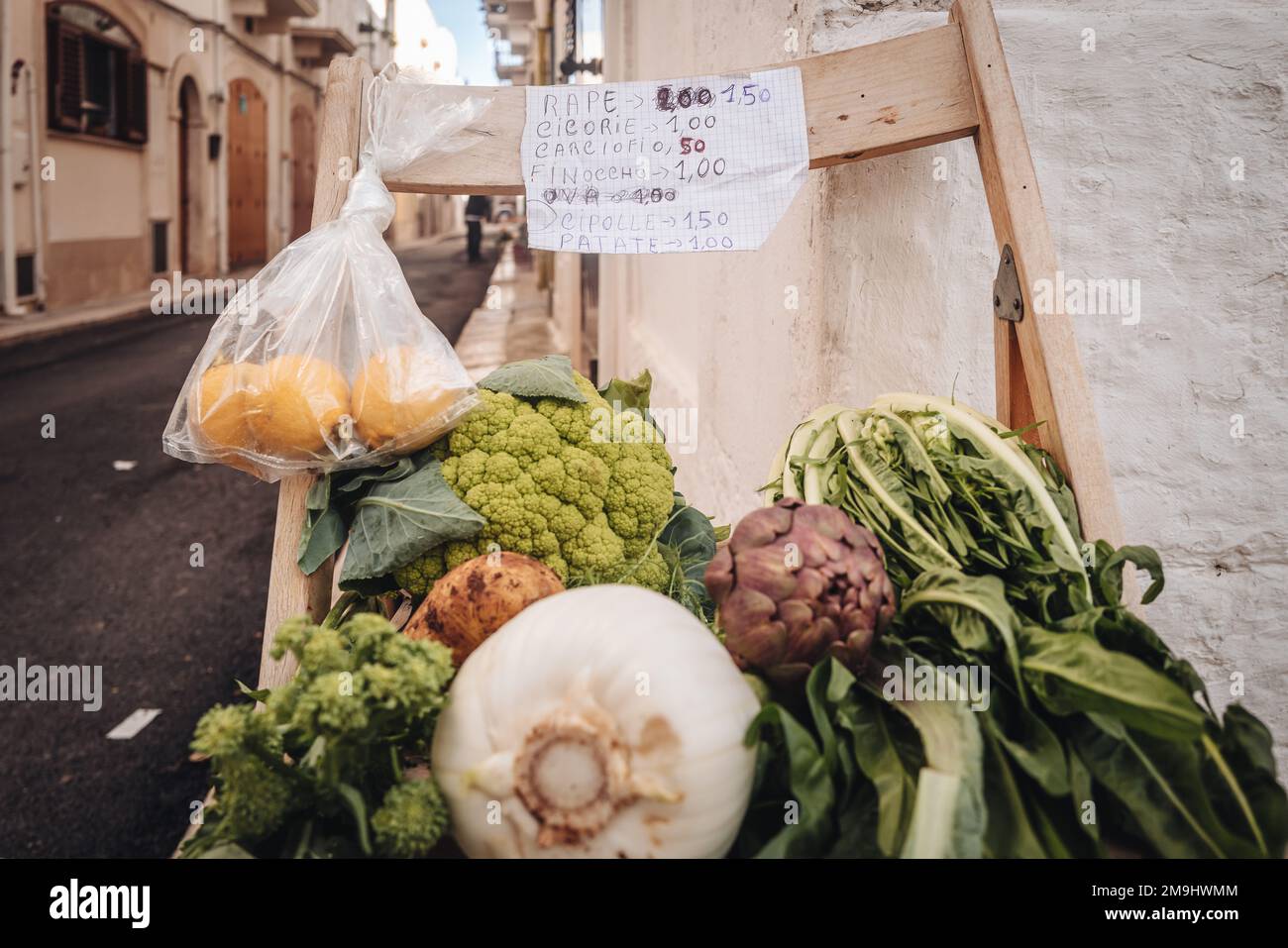 Mola di Bari, Italy - December 2022: scenes from the local farmers ...