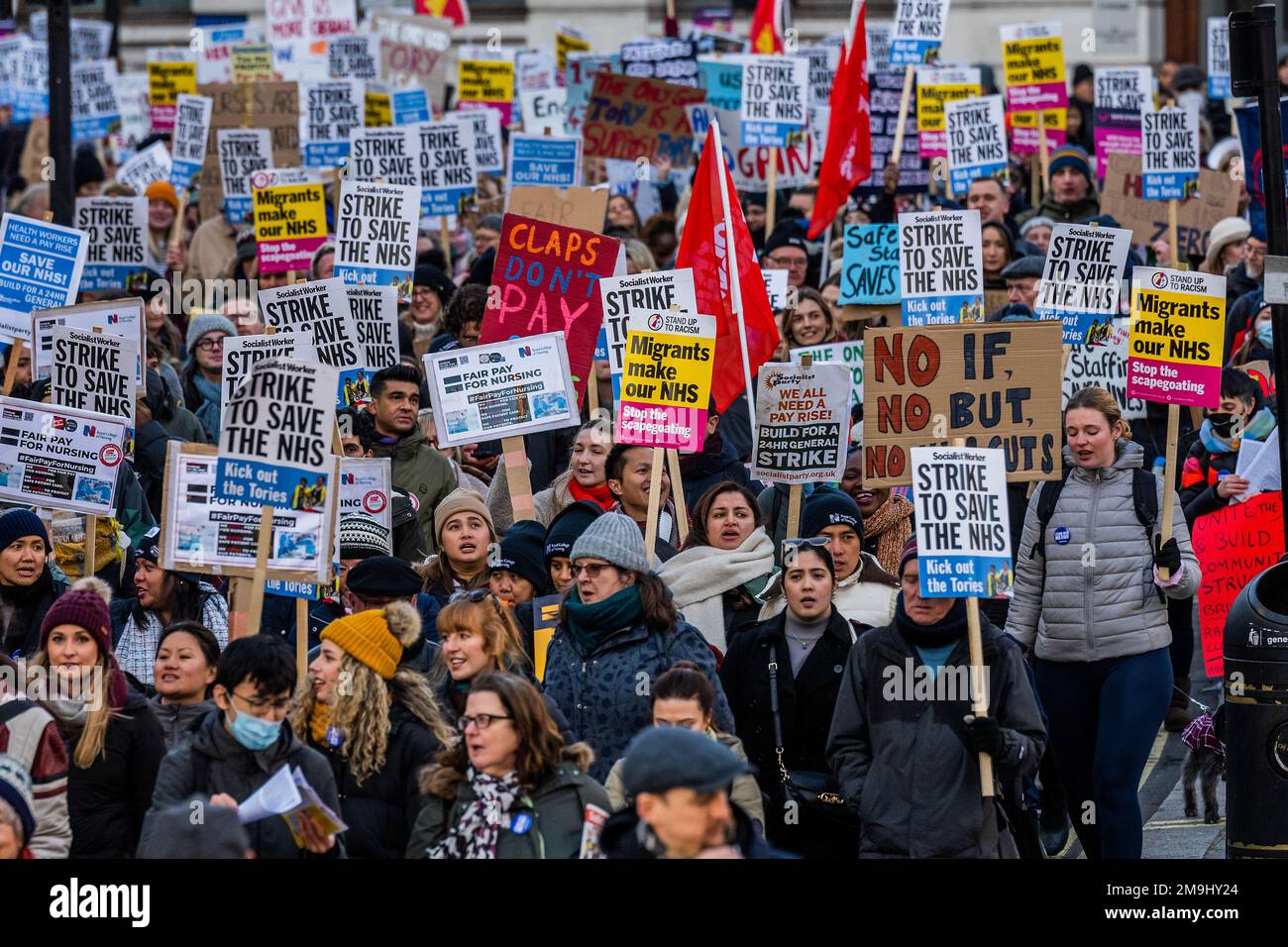 London, UK. 18th Jan, 2023. A picket line of Nurses transforms into a ...