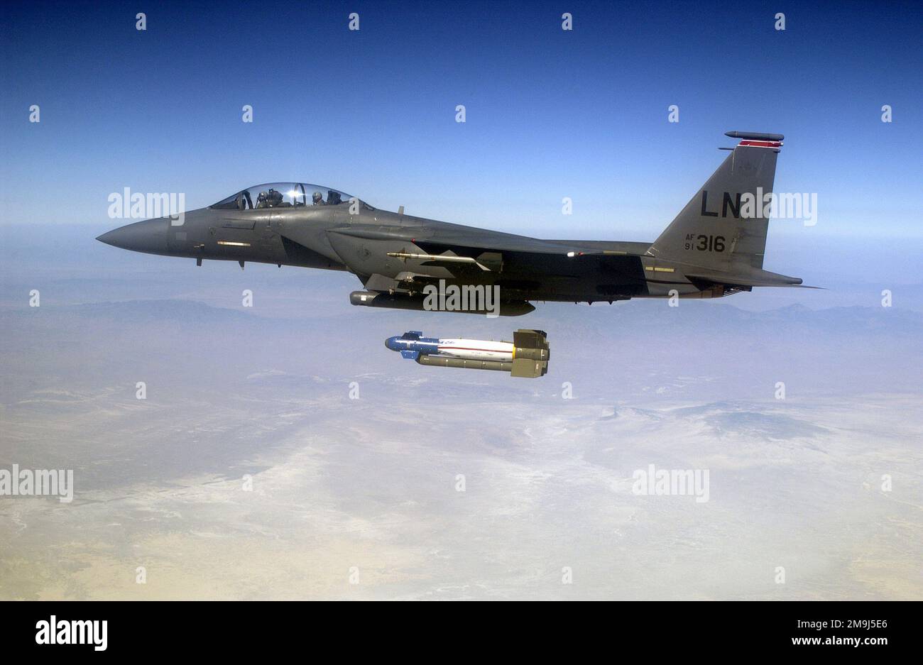 Combat hammer hi-res stock photography and images - Alamy