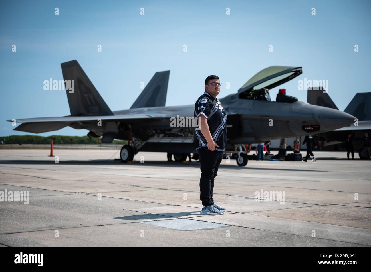 U.S. Air Force and U.S. Space Force gaming teams tour F-22 Raptors at ...
