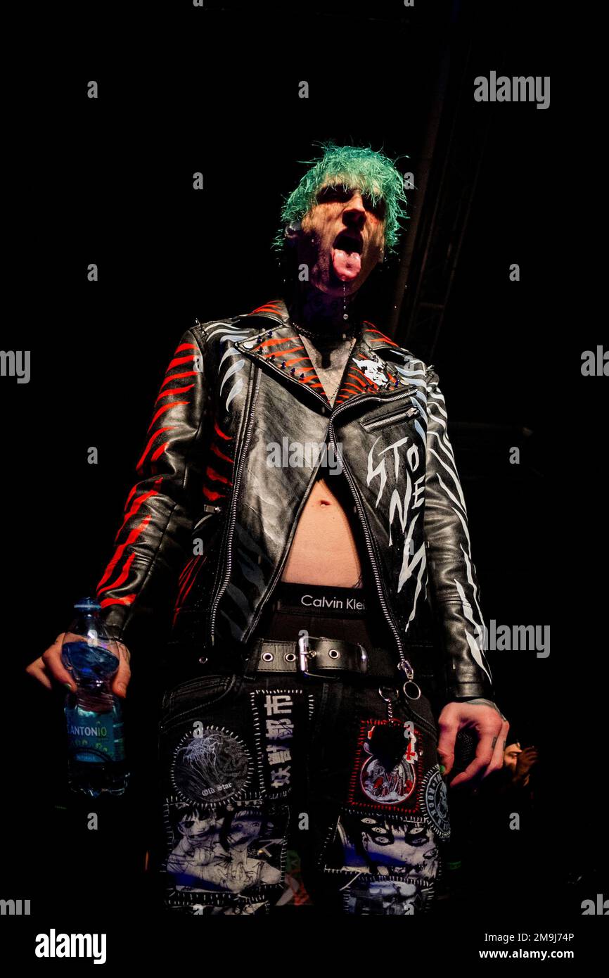 Milan Italy 17 January 2023 LA SAD Theo Fiks Plant - sto nella sad tour ...