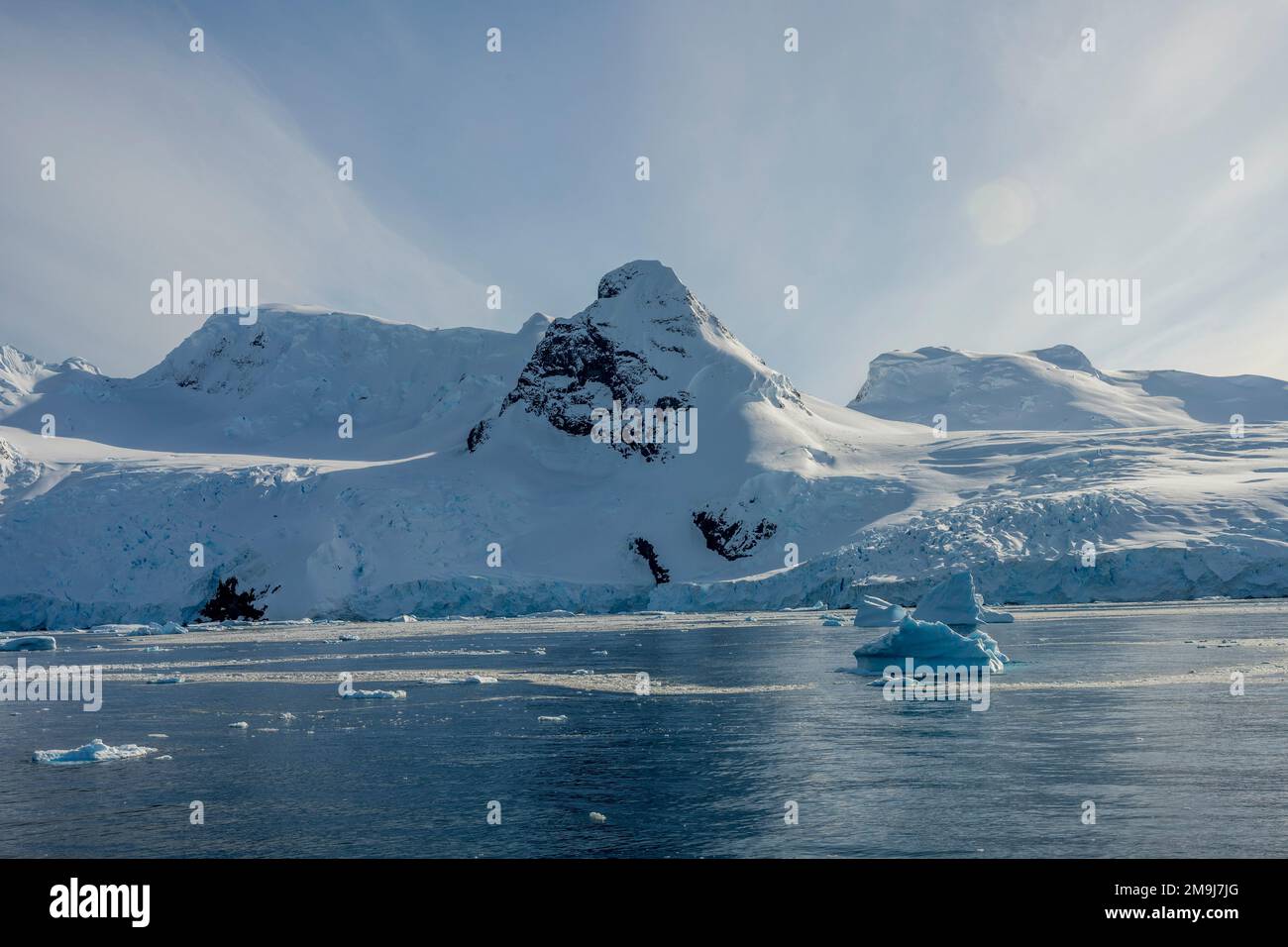 View of the icebergs and glaciers in Cierva Cove, a cove along the west ...