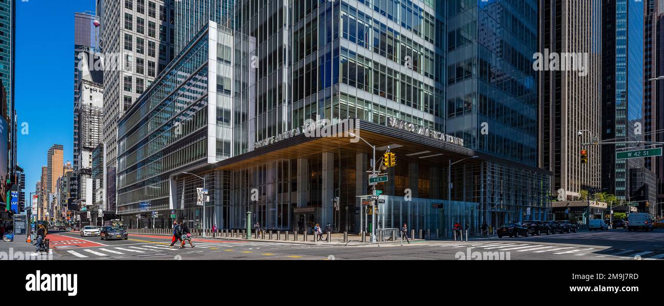 6th Avenue, New York City, New York, USA Stock Photo - Alamy