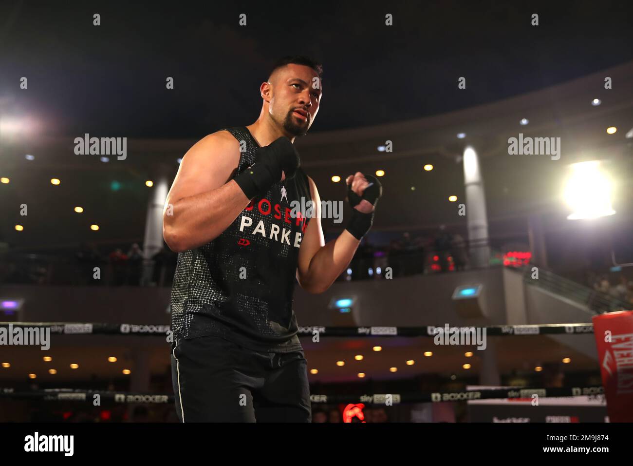 Joseph parker boxer hi-res stock photography and images - Alamy
