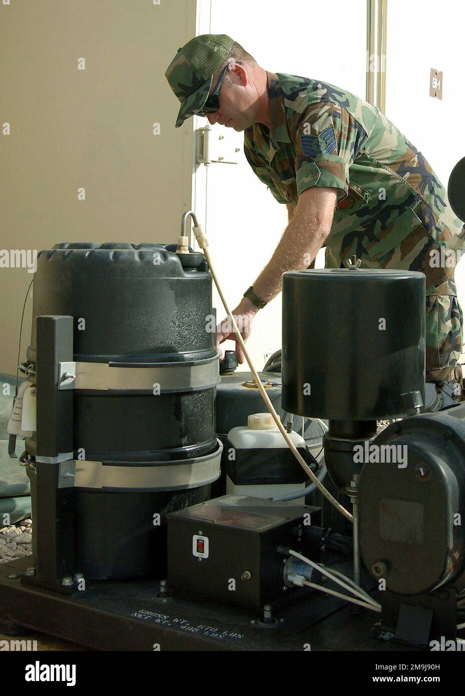 020905-F-4649H-023. Subject Operation/Series: NORTHERN WATCH Base ...