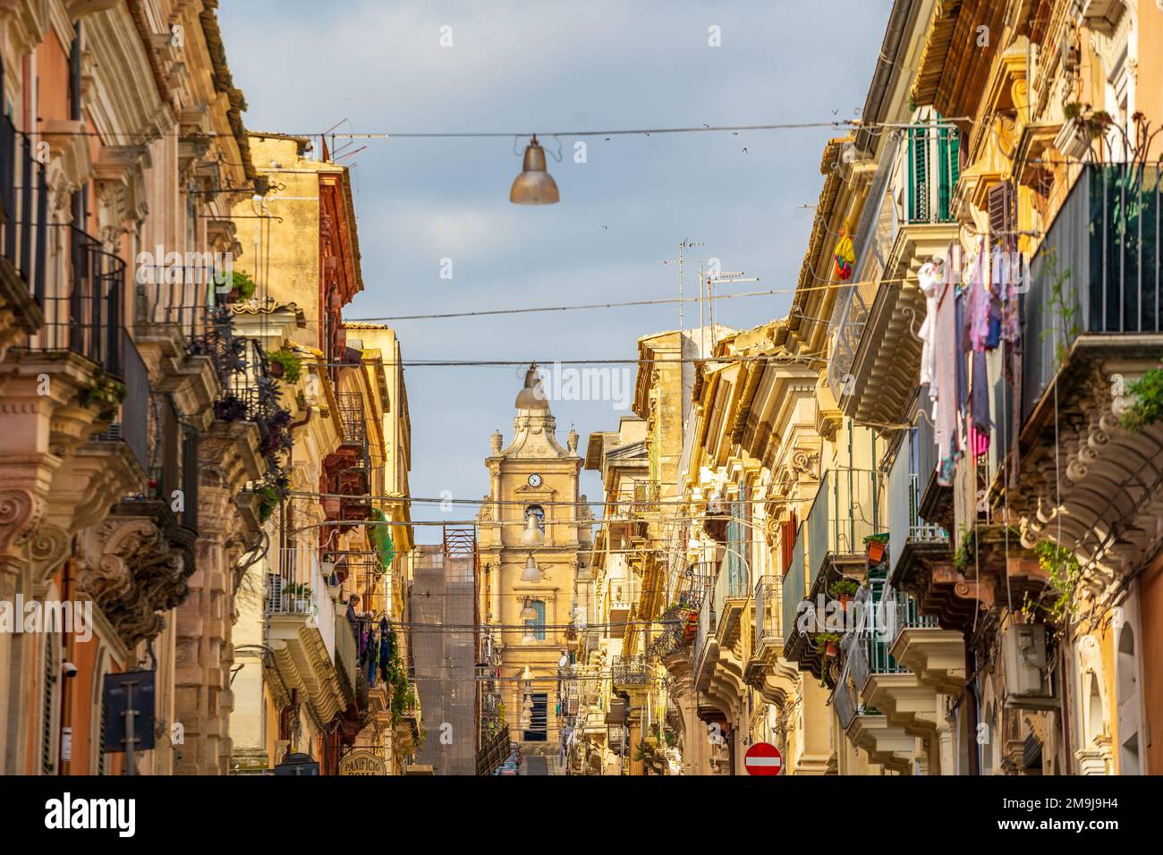 Historical city view hi-res stock photography and images - Alamy