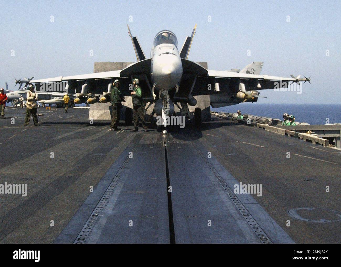 Lcdr jeff bender hi-res stock photography and images - Alamy