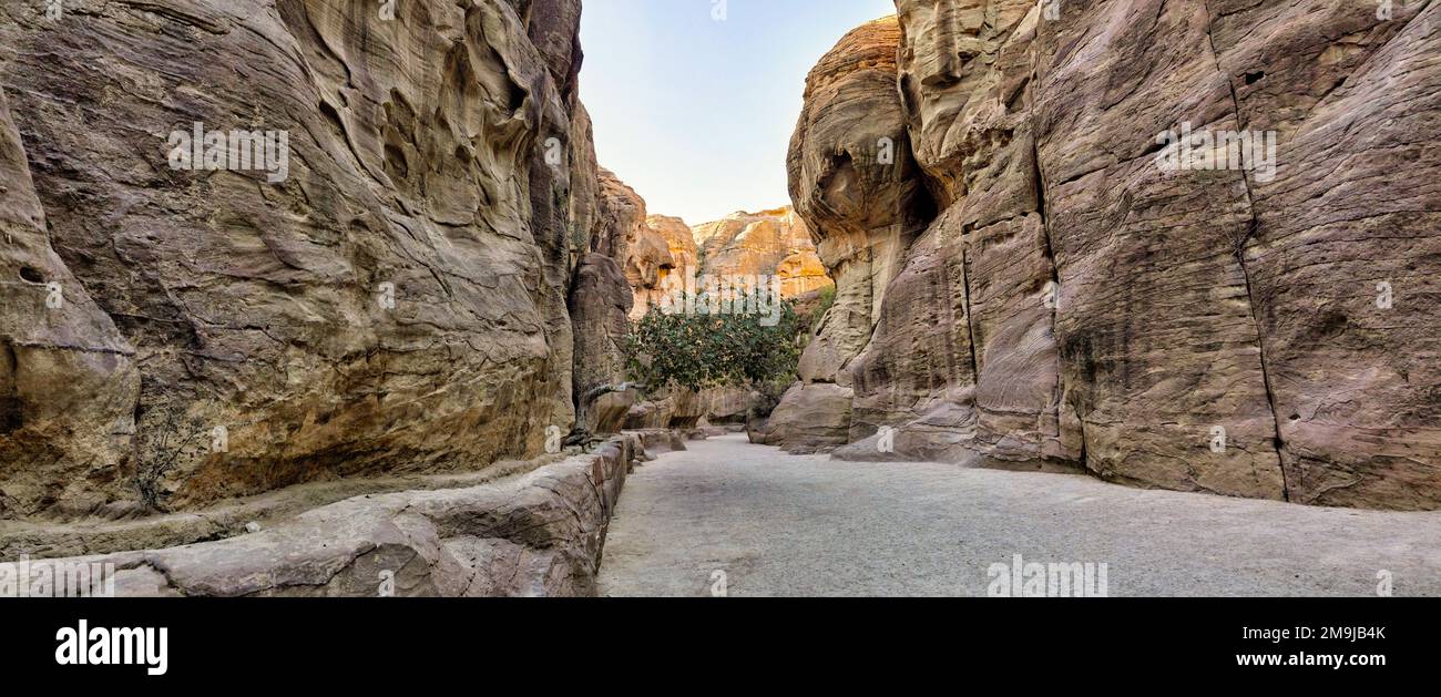 Petra, originally known to the Nabataeans as Raqmu, Southern Jordan ...