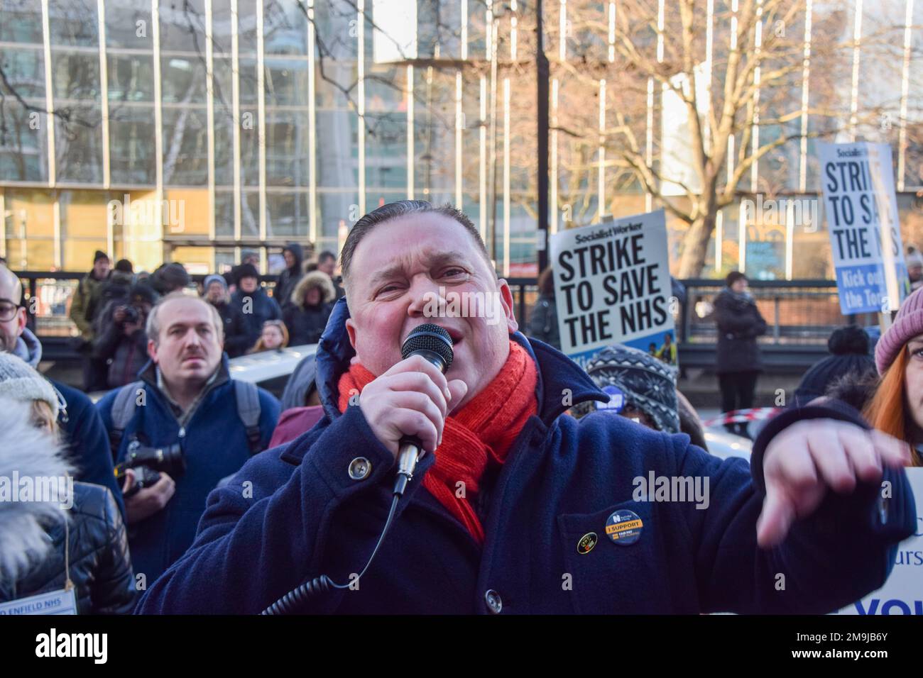 March 2023 rail strikes hi-res stock photography and images - Alamy