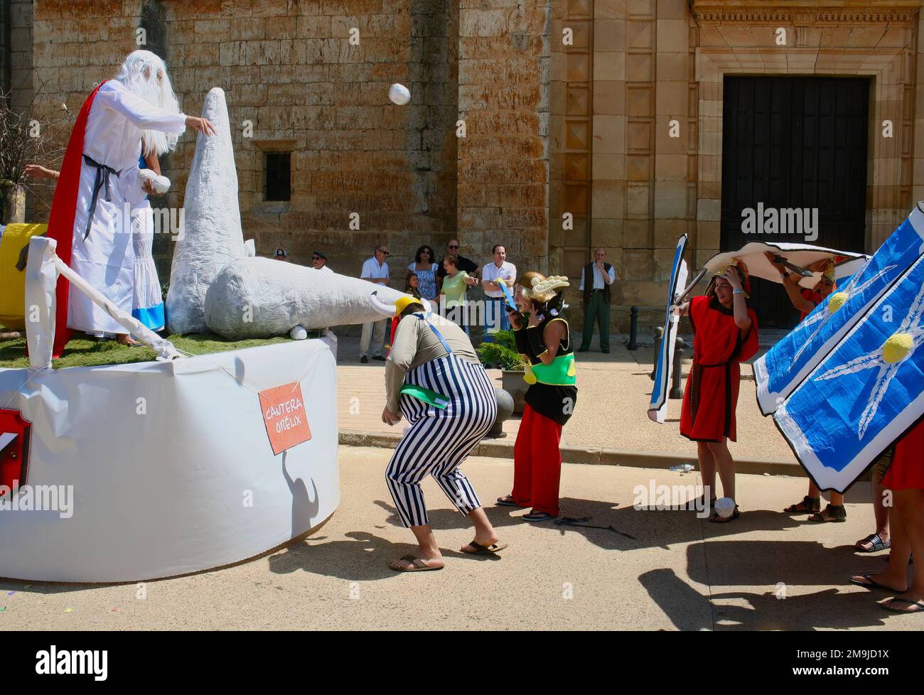 Float with two Asterix and Obelix cartoon character costumes in the ...