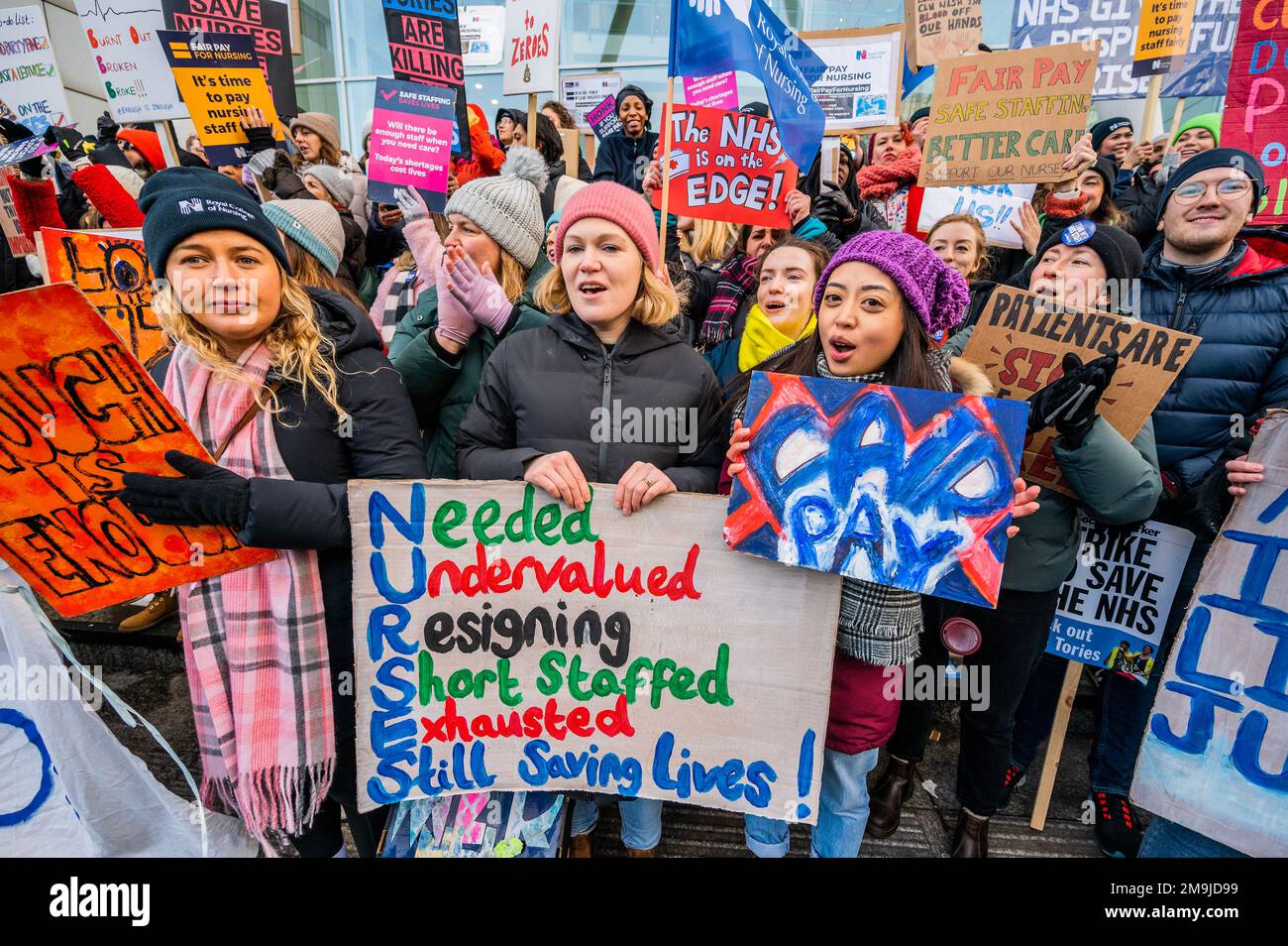 London, UK. 18th Jan, 2023. A picket line of Nurses outside the UCLH ...