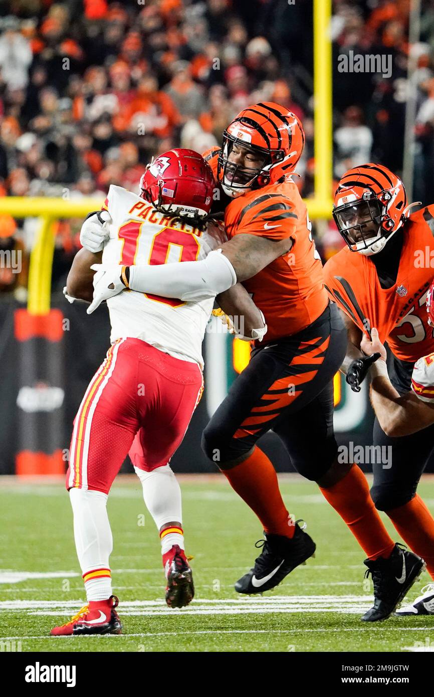 Cincinnati Bengals defensive tackle BJ Hill (92) tackles Kansas City ...