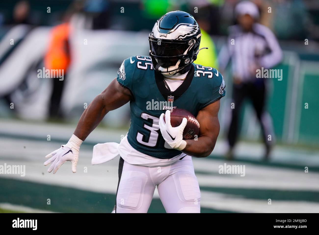Philadelphia Eagles running back Boston Scott in action during an NFL ...