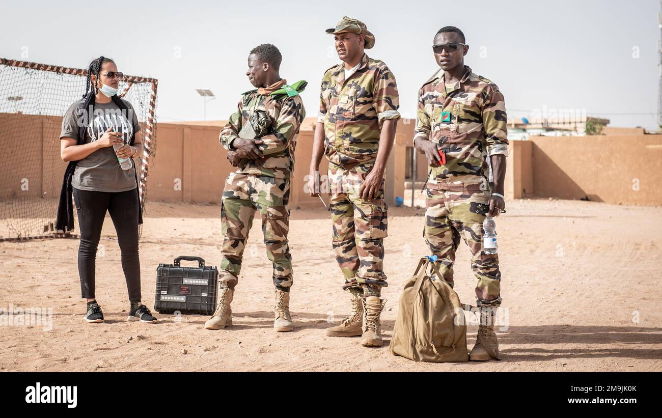 Soldiers from the Nigerien Armed Forces (French language: Forces Armées ...