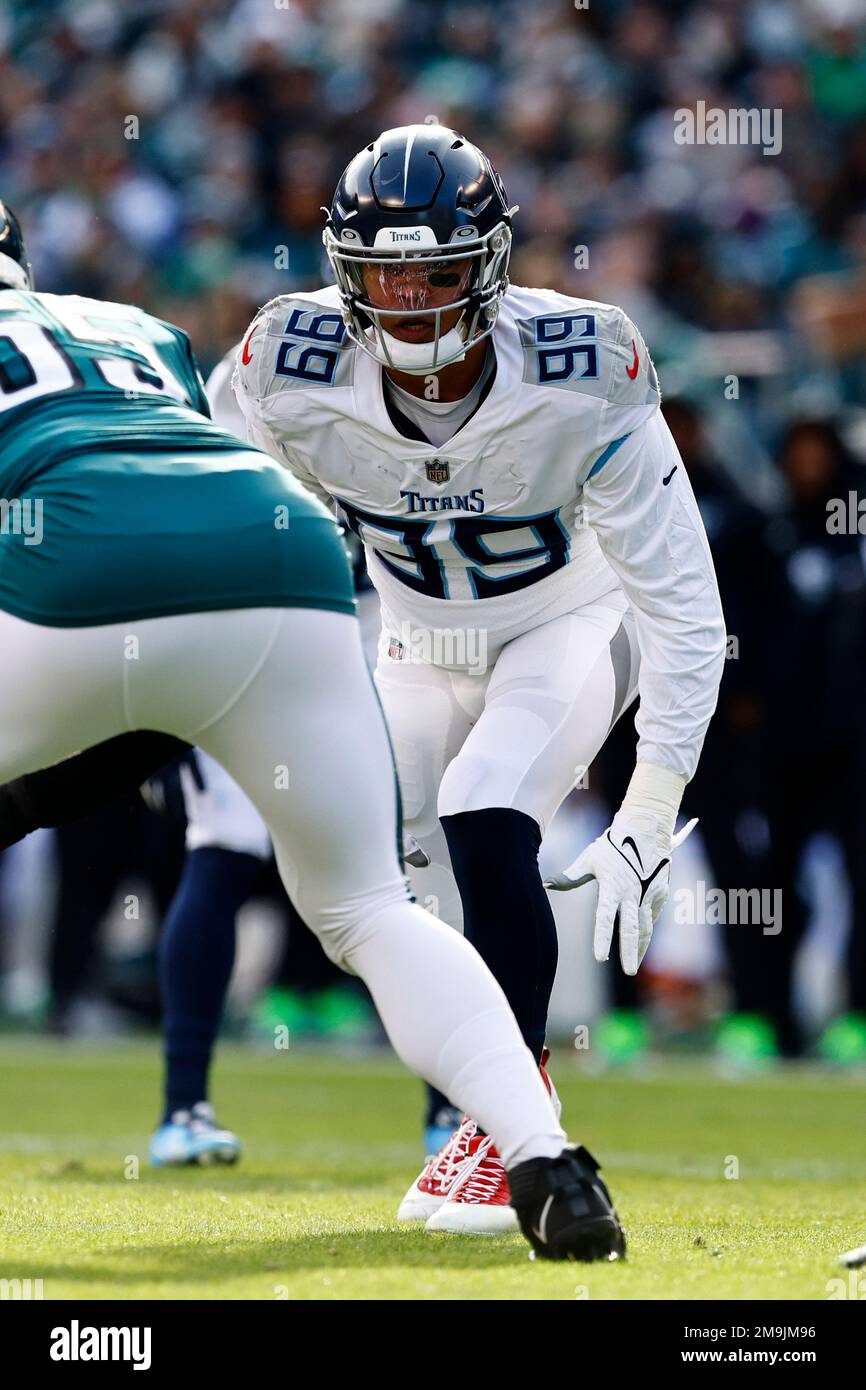 Tennessee Titans linebacker Rashad Weaver (99) in action against the ...