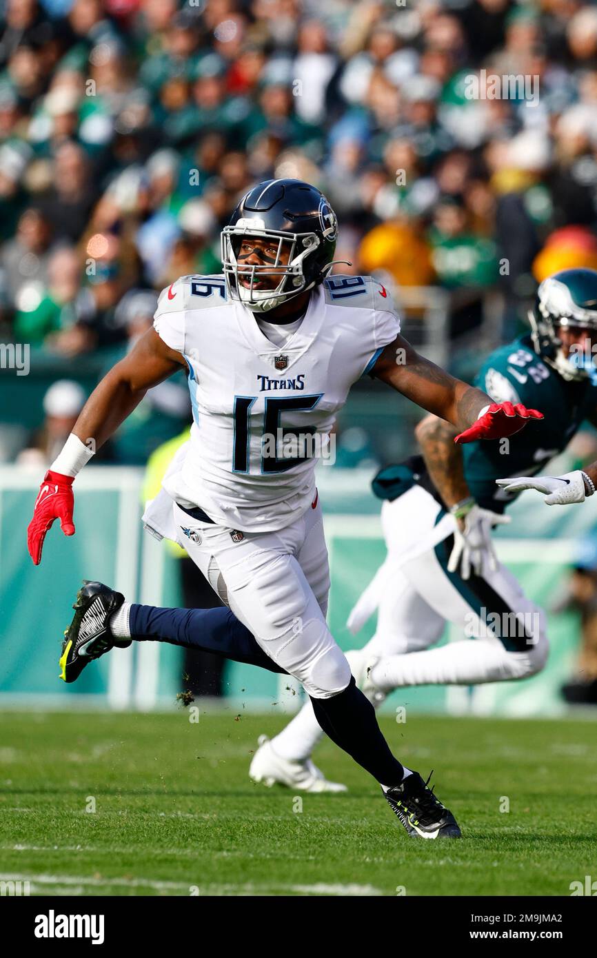 Tennessee Titans wide receiver Treylon Burks (16) in action against the ...