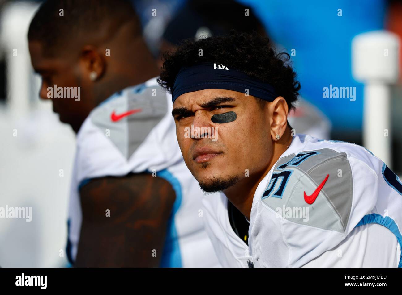 Tennessee Titans linebacker Rashad Weaver (99) in action against the ...