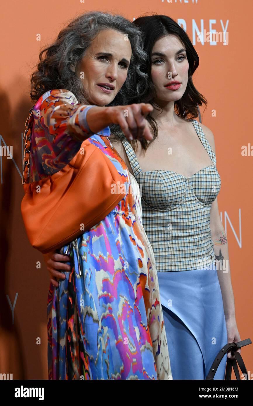 Berlin, Germany. 18th Jan, 2023. US actress Andie MacDowell and her ...