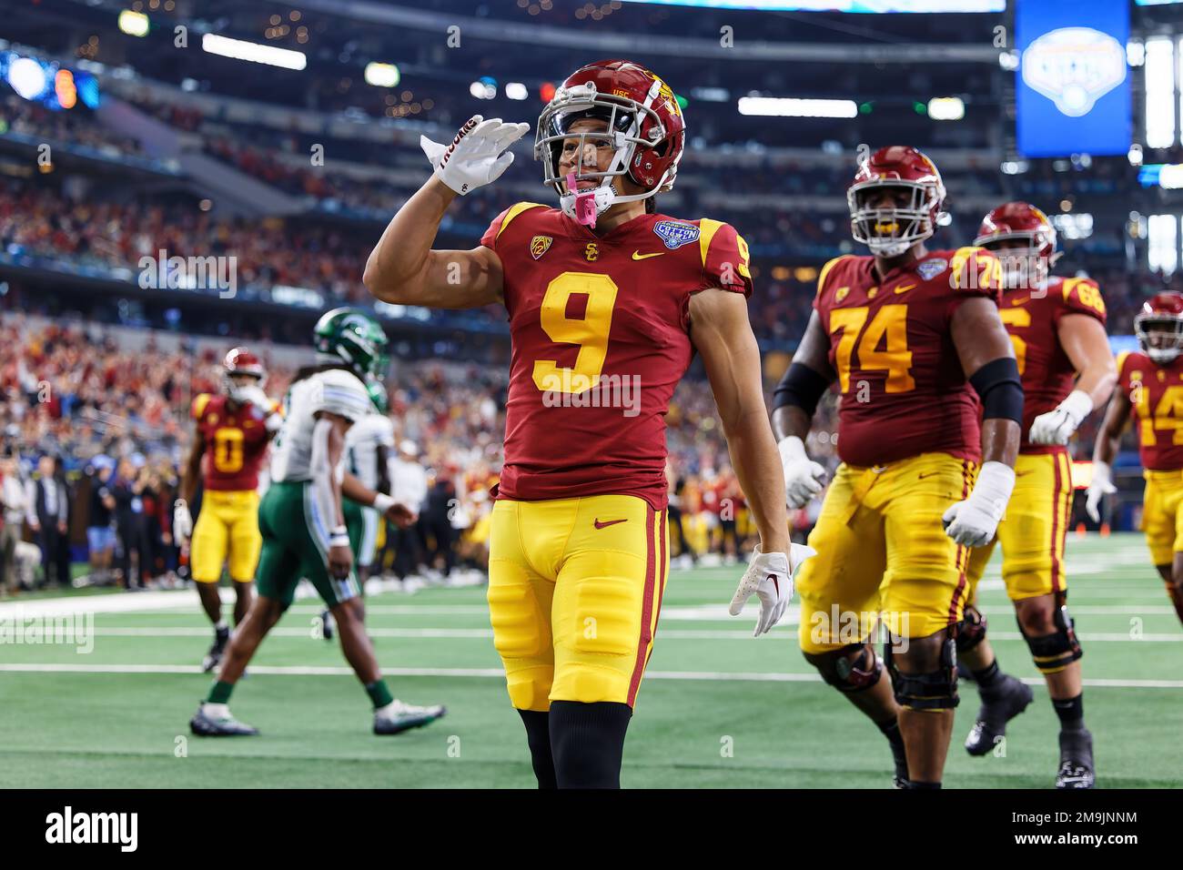Southern California Trojans wide receiver Michael Jackson III (9 ...