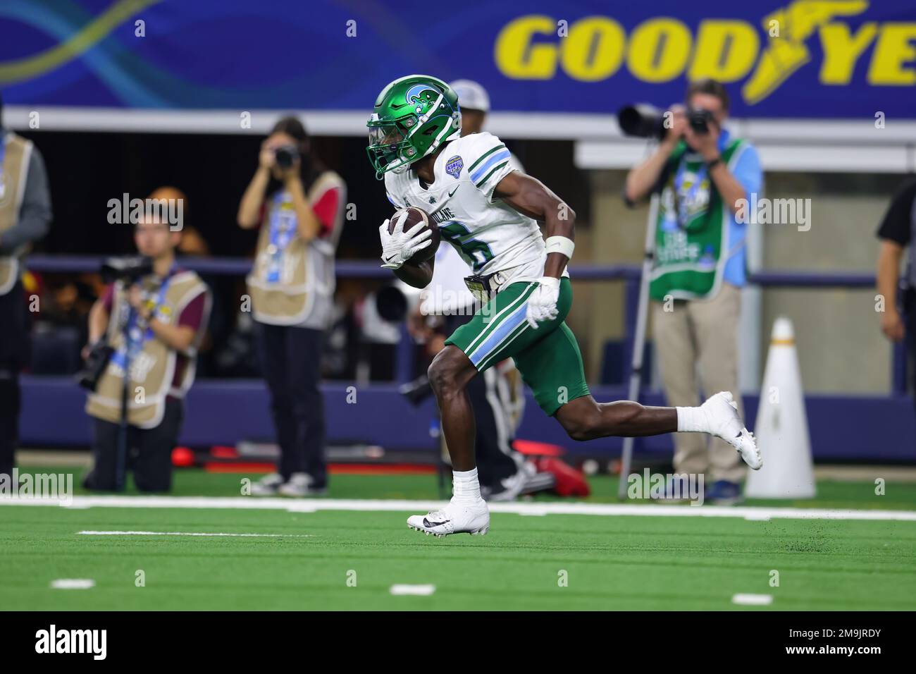 Tulane Green Wave wide receiver Lawrence Keys III (6) returns a kickoff ...