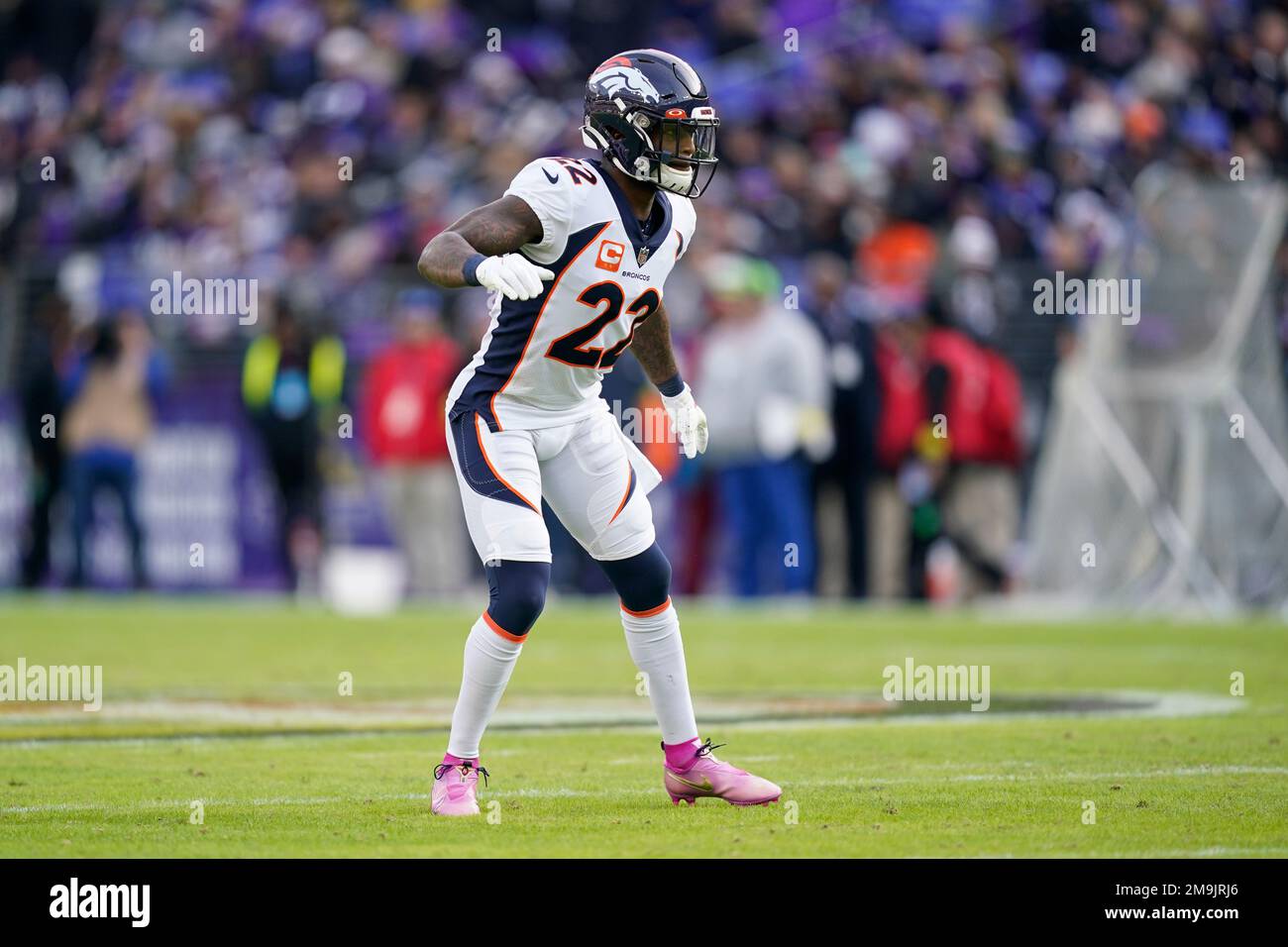 Denver Broncos safety Kareem Jackson defends in the first half of an ...
