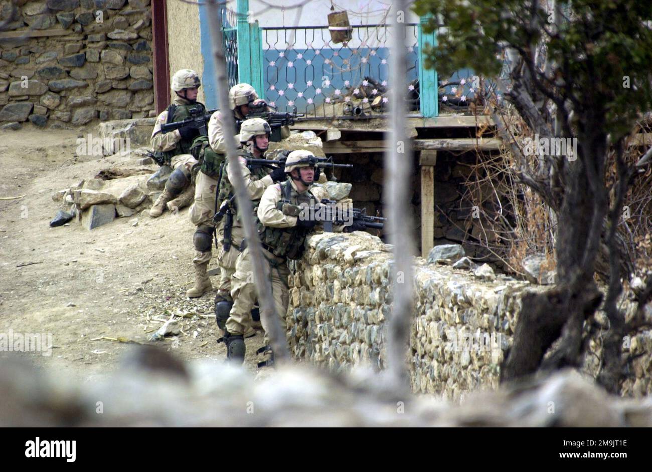 Special Forces Group (SFG) soldiers with "C" Company, 1ST Battalion ...