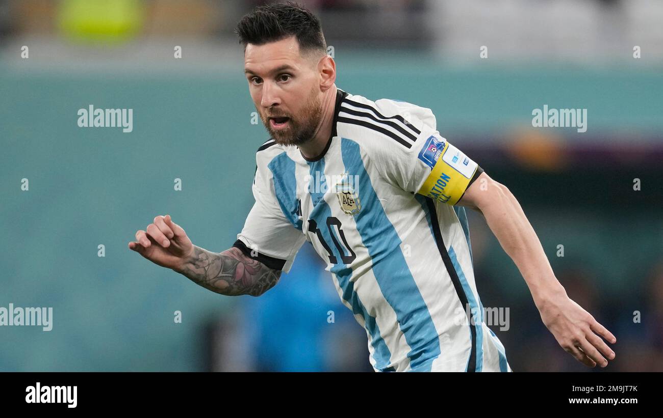 Argentina's Lionel Messi in action during the World Cup round of 16 ...