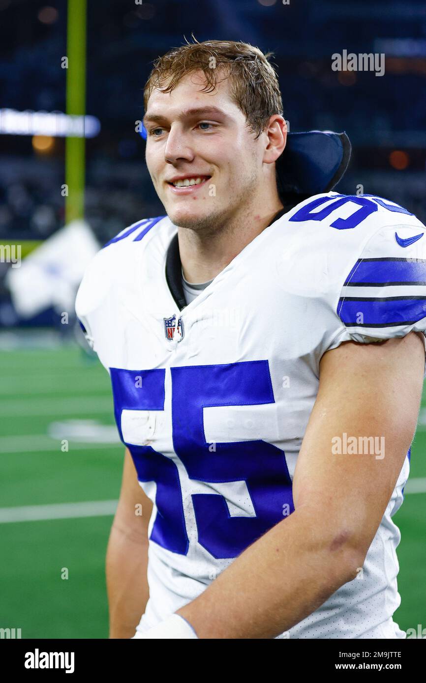 Dallas Cowboys linebacker Leighton Vander Esch (55) is seen after an ...