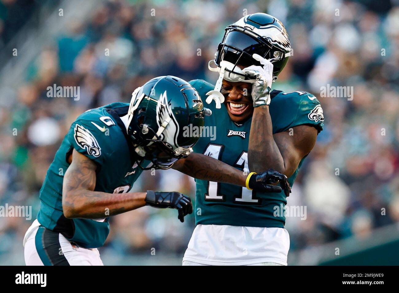 Philadelphia Eagles wide receivers DeVonta Smith (6) and A.J. Brown (11 ...