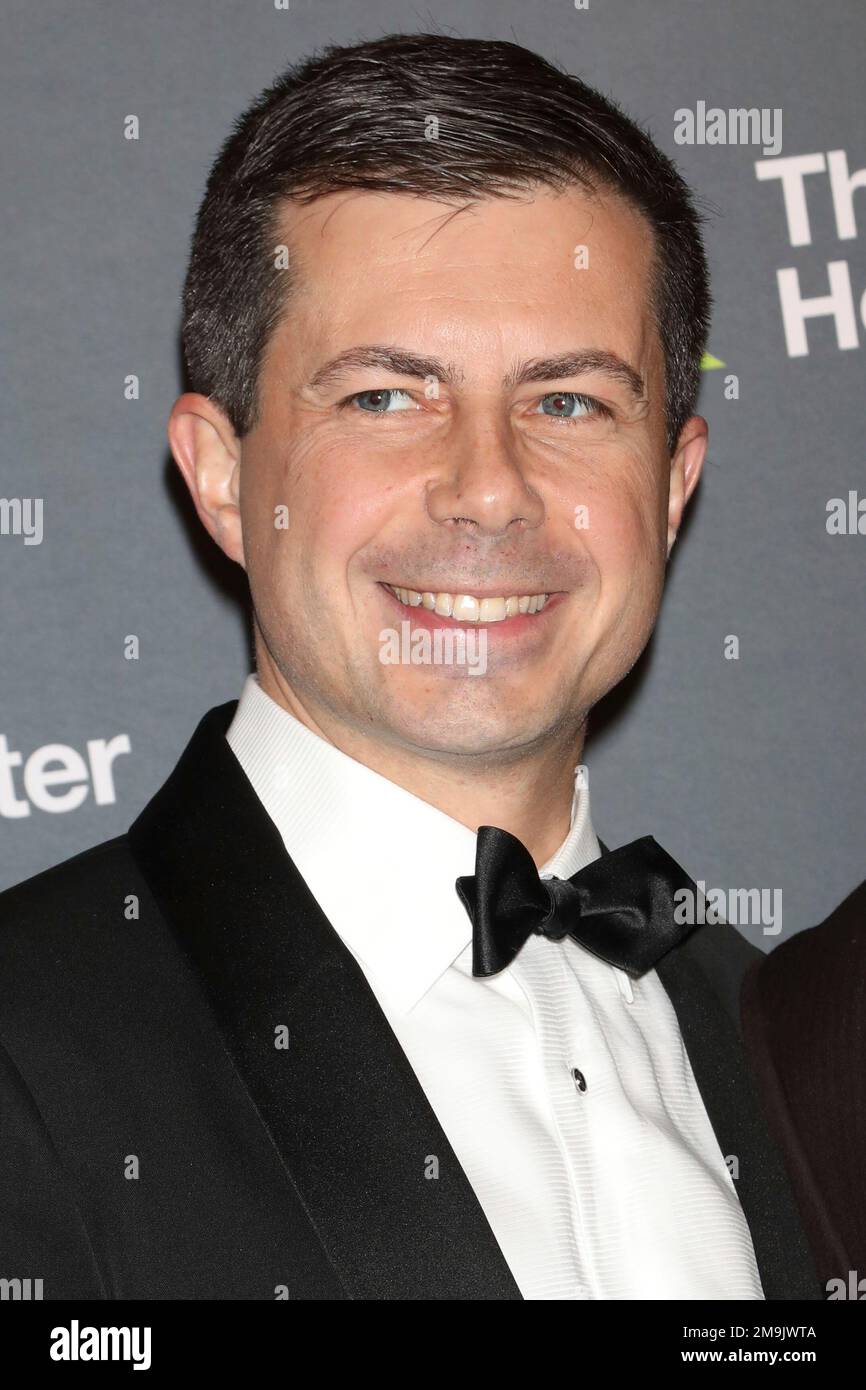 Transportation Secretary Pete Buttigieg arrives at the Kennedy Center ...