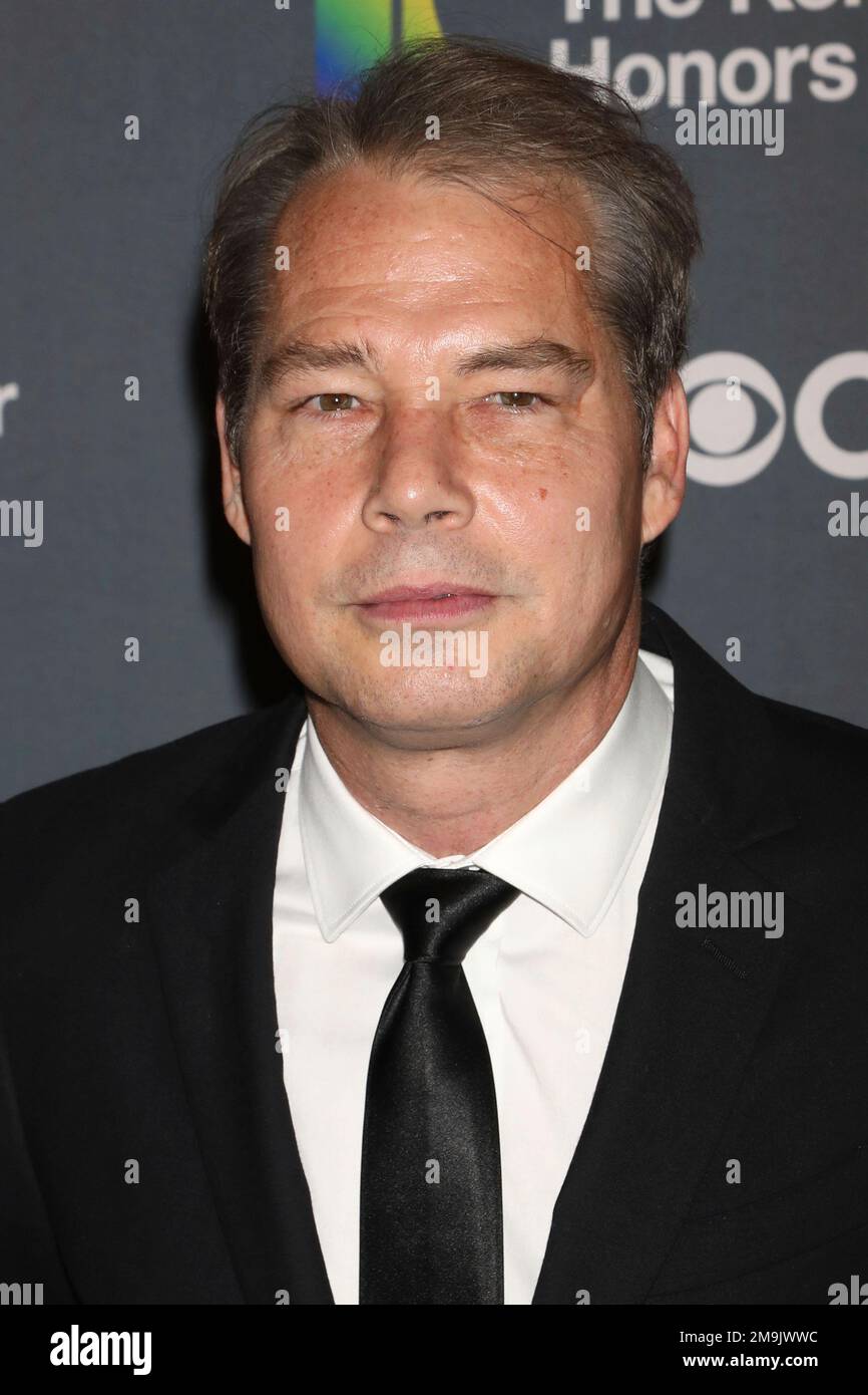 Shepard Fairey arrives at the Kennedy Center Honors on Sunday, Dec. 4 ...