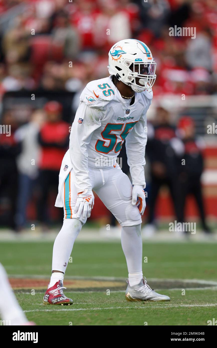 Miami Dolphins linebacker Jerome Baker (55) against the San Francisco ...