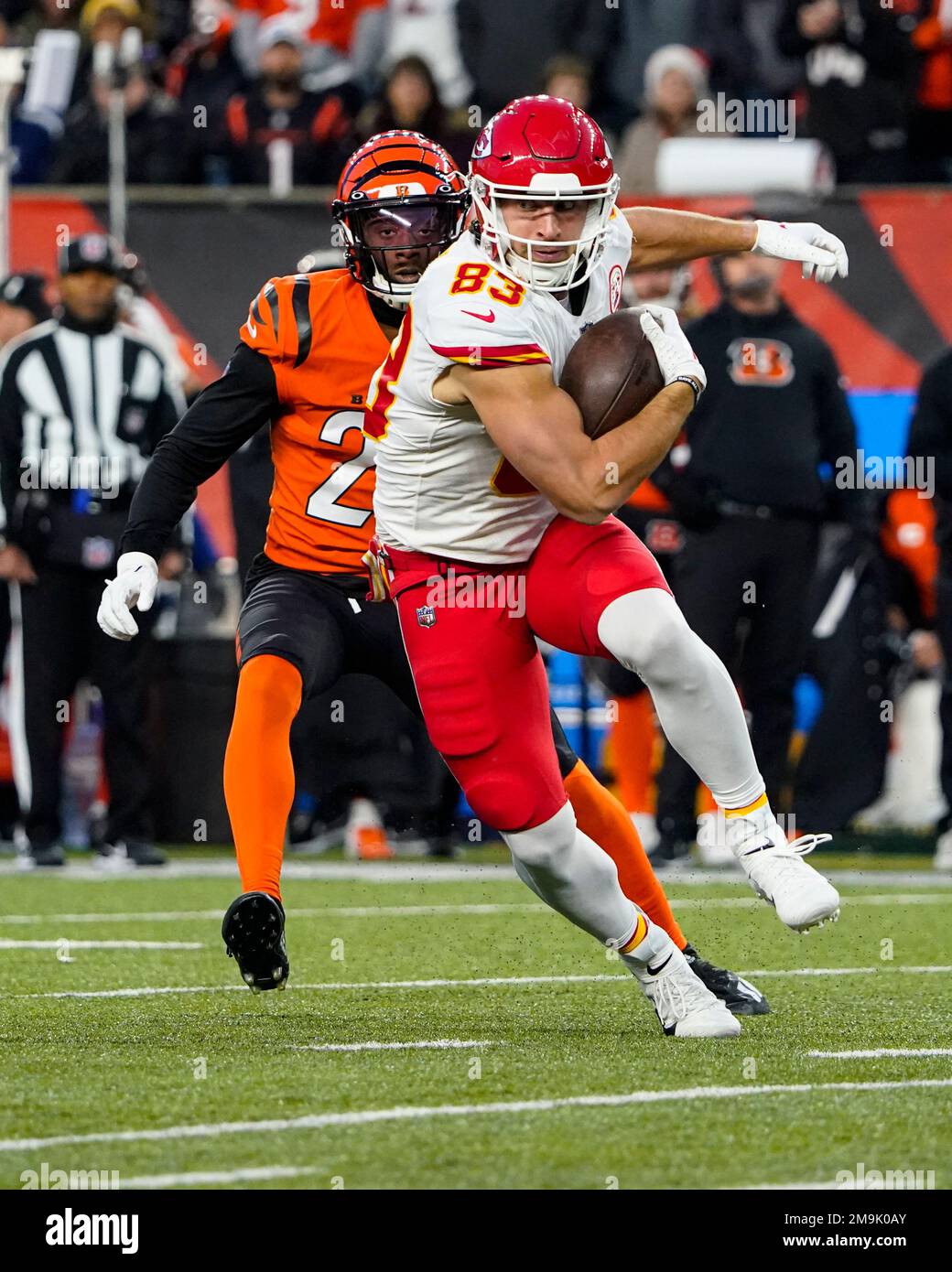 Kansas City Chiefs tight end Noah Gray (83) runs after a catch against ...