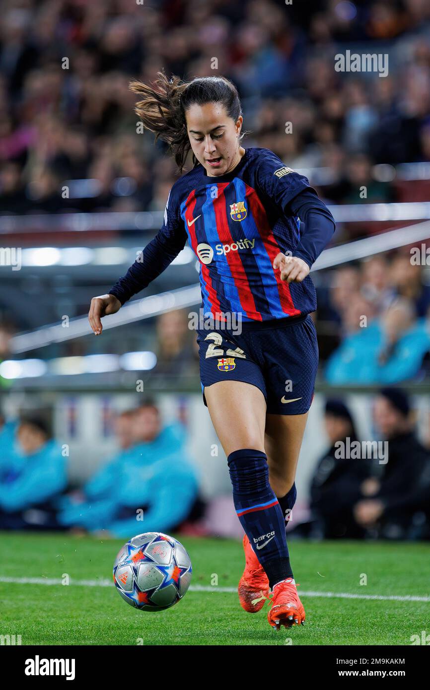 BARCELONA - DEC 21: Nuria Rabano in action during the UEFA Women's ...