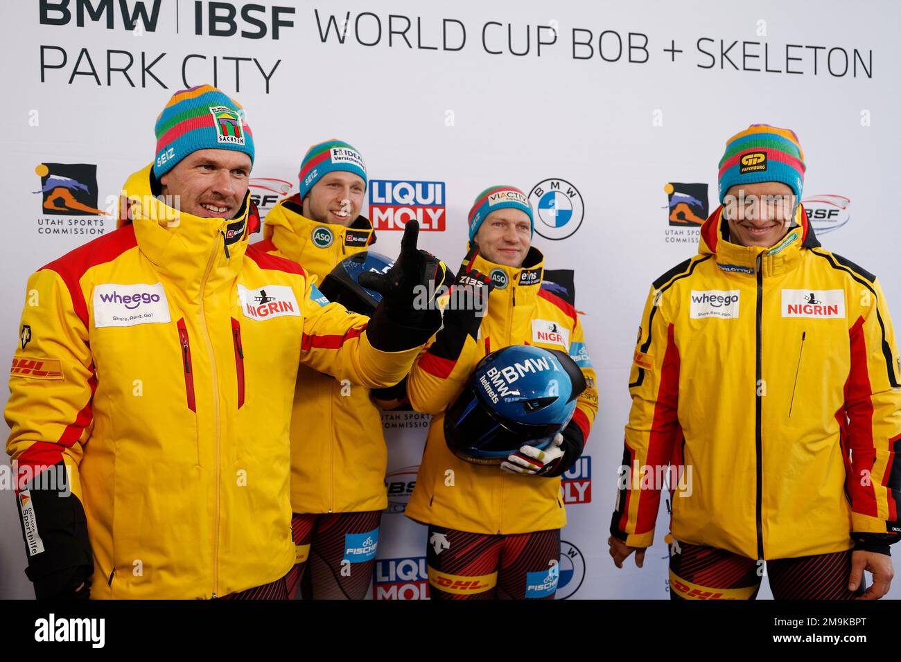 Man city celebrate 2022 hi-res stock photography and images - Alamy